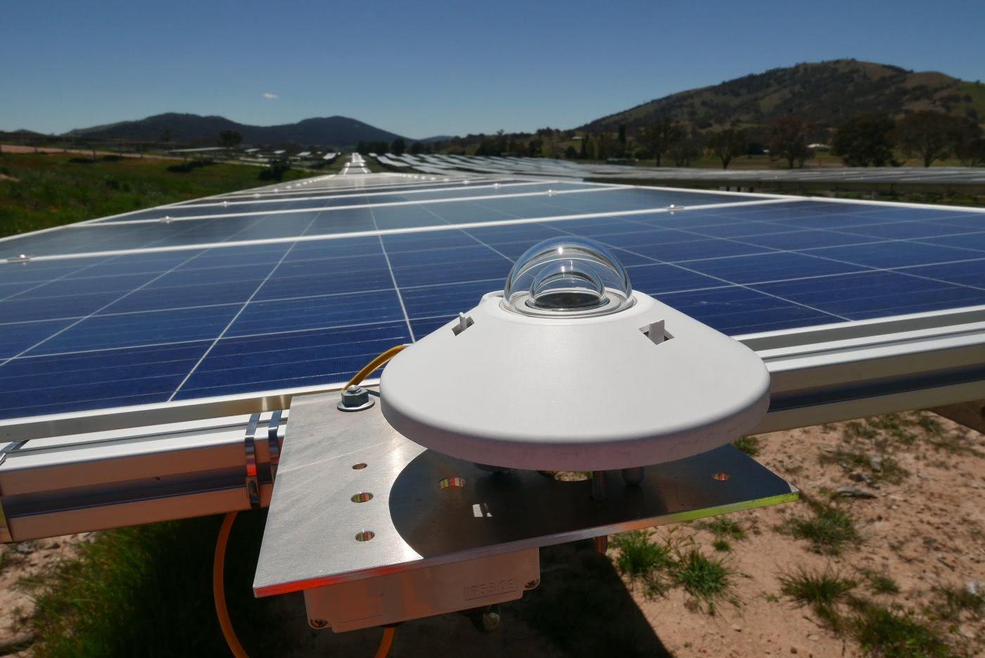 Researcher Website | Multifunctional Dielectric Layers